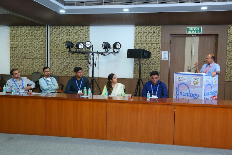 Dr. (Professor) Vijay Patil